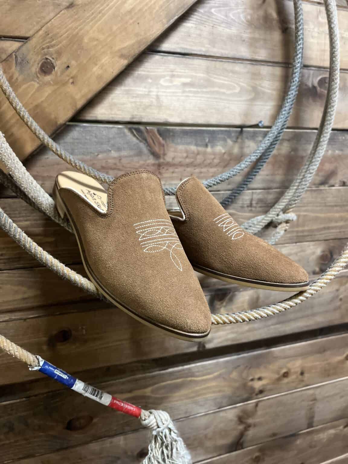 Agave Sky Adaire Toe Bug Mule - Honey - Saddle Rags