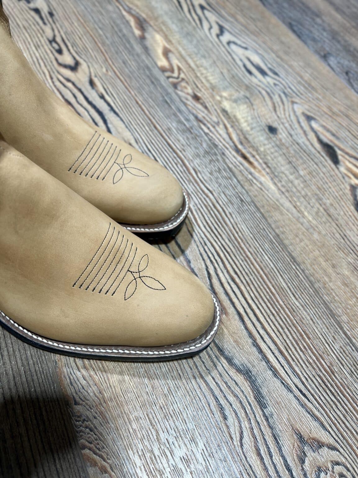 Olathe Men's Beeswax Mesquite L Toe Boot - Saddle Rags