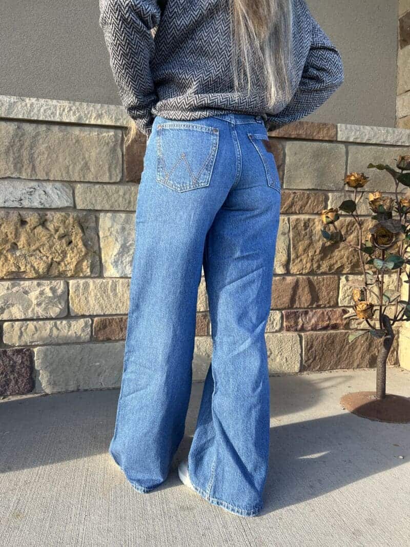 Wrangler Retro Bailey High Rise Wide Leg Jean - Saddle Rags
